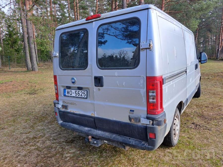 Pelēks Fiat Ducato 2005 Rīga, ar dzinēja tilpumu 2.30 L un nobraukumu 252 tūkst. km par 1380 €, foto 3 vietnē AUTOMOTO.COM.LV