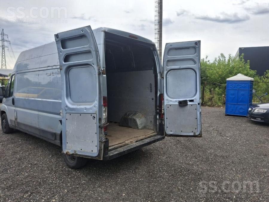 Grey Fiat Ducato 2008 in Riga, with an engine capacity of 3.00 L and mileage of 350 thousand km for 3690 €, photo 11 on AUTOMOTO.COM.LV