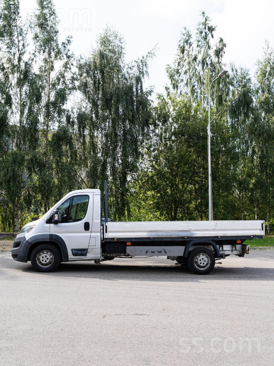 Grey Fiat Ducato 2015 in Riga, with an engine capacity of 2.30 L and mileage of 205 thousand km for 10850 €, photo 8 on AUTOMOTO.COM.LV