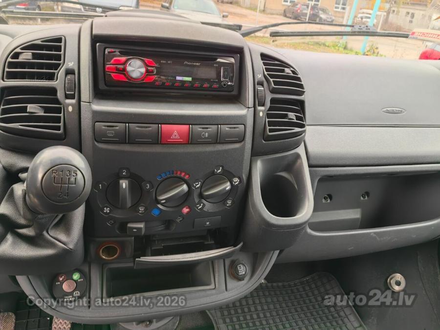 Pelēks Fiat Ducato 2006 Tartu, ar dzinēja tilpumu 2.00 L un nobraukumu 83 tūkst. km par 6999 €, foto 14 vietnē AUTOMOTO.COM.LV
