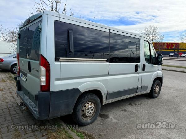 Pelēks Fiat Ducato 2009 Tallina, ar dzinēja tilpumu 3.00 L un nobraukumu 415 tūkst. km par 6500 €, foto 3 vietnē AUTOMOTO.COM.LV