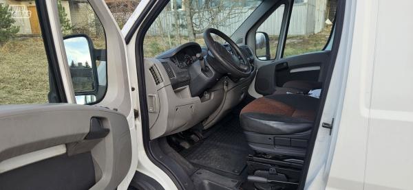 Fiat Ducato 2007 in Vilnius, with an engine capacity of 2.30 L and mileage of 176 thousand km for 4200 €, photo 6 on AUTOMOTO.COM.LV