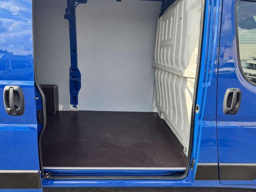 Fiat Ducato 2021 in Radviliskis, with an engine capacity of 2.29 L and mileage of 98 thousand km for 18452 €, photo 23 on AUTOMOTO.COM.LV