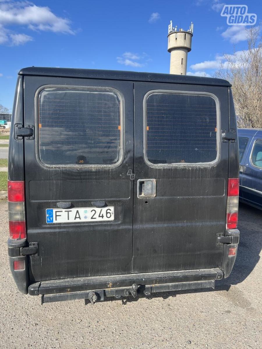 Fiat Ducato 2001 in Panevezys, with an engine capacity of 2.80 L and mileage of 315 thousand km for 950 €, photo 4 on AUTOMOTO.COM.LV