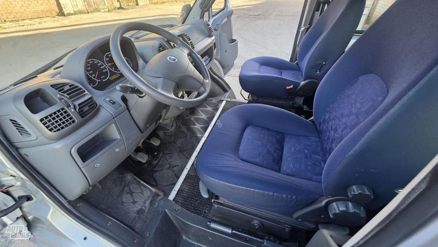 Fiat Ducato 2005 in Klaipeda, with an engine capacity of 2.00 L and mileage of 38 thousand km for 4490 €, photo 4 on AUTOMOTO.COM.LV