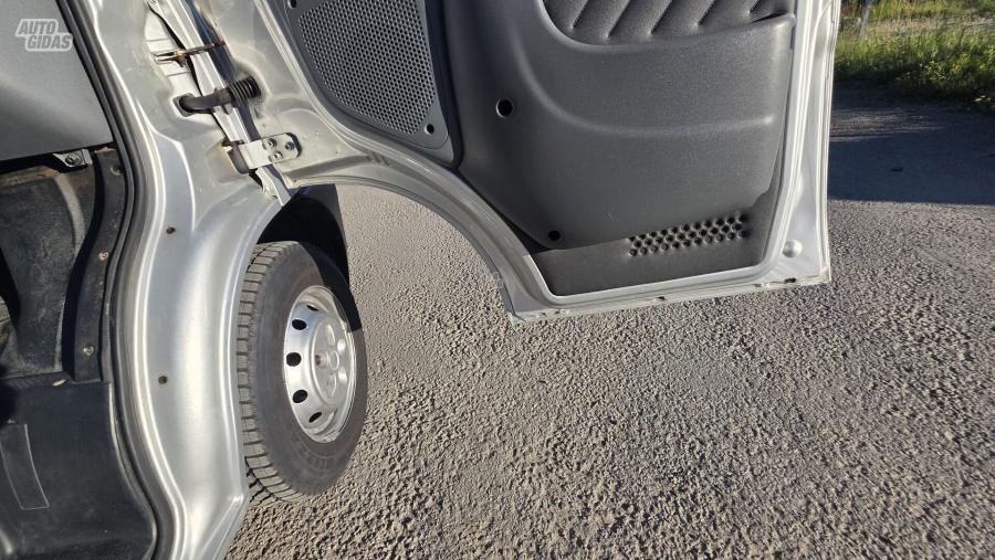 Fiat Ducato 2005 in Klaipeda, with an engine capacity of 2.00 L and mileage of 38 thousand km for 4490 €, photo 25 on AUTOMOTO.COM.LV