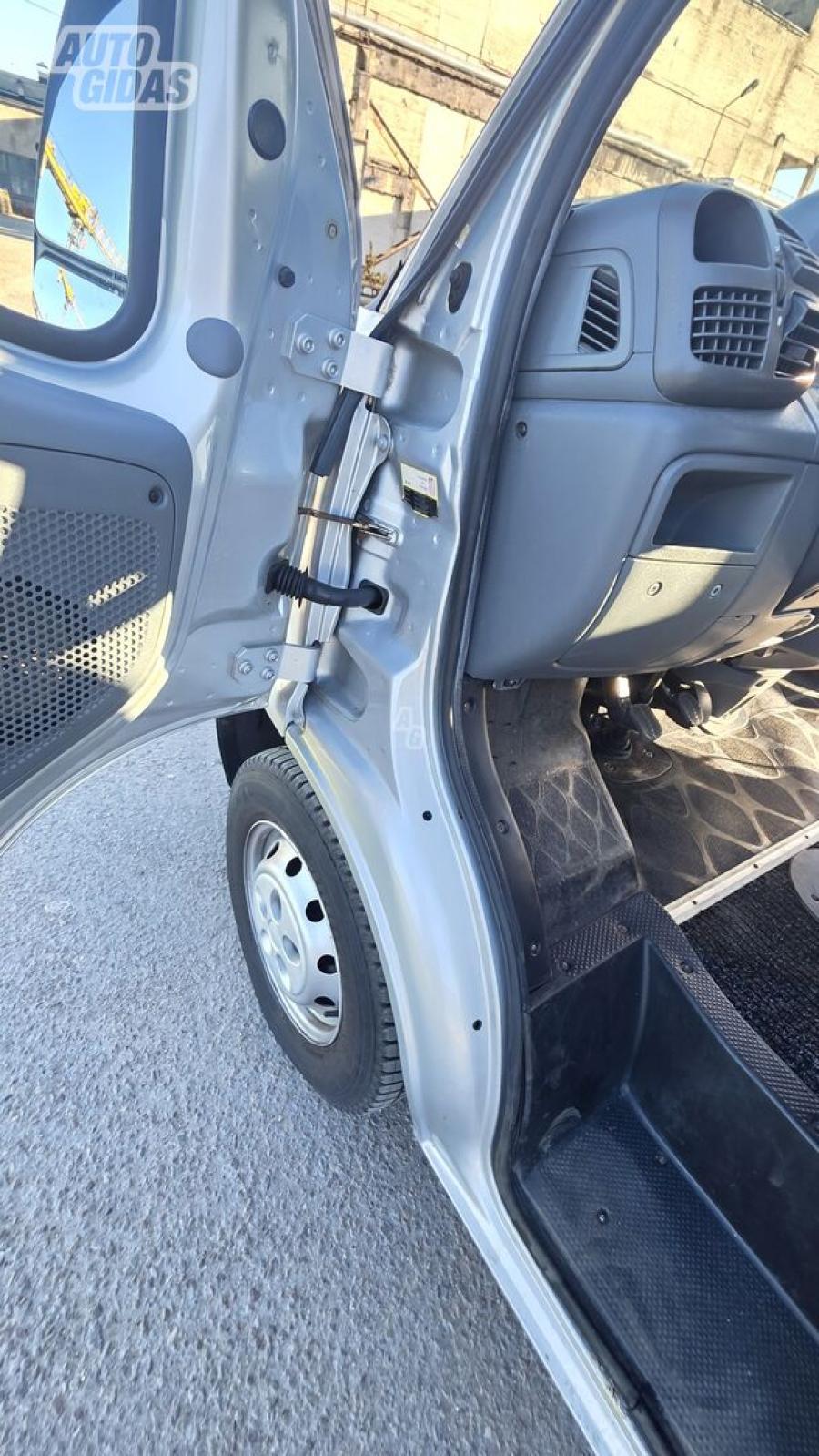Fiat Ducato 2005 in Klaipeda, with an engine capacity of 2.00 L and mileage of 38 thousand km for 4490 €, photo 30 on AUTOMOTO.COM.LV