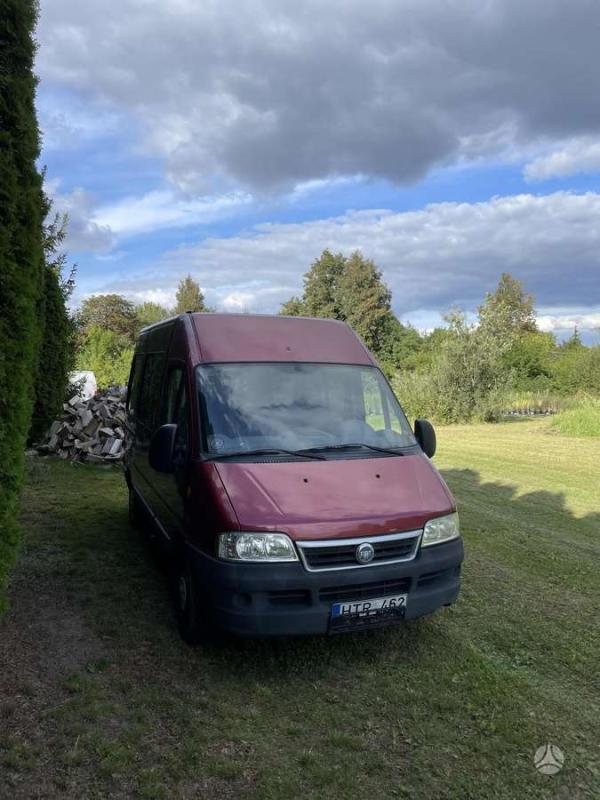 Sarkans Fiat Ducato 2002 Kauņa, ar dzinēja tilpumu 2.30 L un nobraukumu 242 tūkst. km par 2800 €, foto 3 vietnē AUTOMOTO.COM.LV