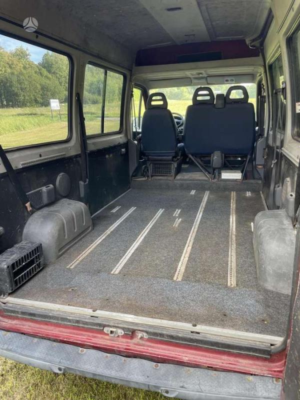 Sarkans Fiat Ducato 2002 Kauņa, ar dzinēja tilpumu 2.30 L un nobraukumu 242 tūkst. km par 2800 €, foto 7 vietnē AUTOMOTO.COM.LV