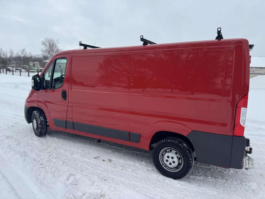 Sarkans Fiat Ducato 2016 Tauragė, ar dzinēja tilpumu 2.30 L un nobraukumu 118 tūkst. km par 6990 €, foto 9 vietnē AUTOMOTO.COM.LV