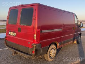 Sarkans Fiat Ducato 2002 Bauska, ar dzinēja tilpumu 2.00 L un nobraukumu 210 tūkst. km par 2300 €, foto 3 vietnē AUTOMOTO.COM.LV