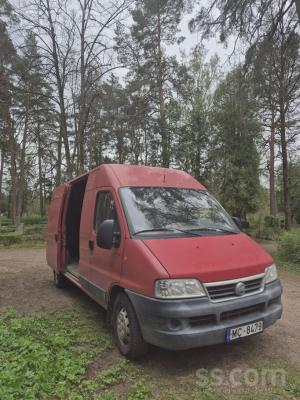 Red Fiat Ducato 2003 in Riga, with an engine capacity of 2.80 L and mileage of 296 thousand km for 1450 €, photo  on AUTOMOTO.COM.LV