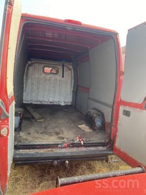 Sarkans Fiat Ducato 2006 Rīga, ar dzinēja tilpumu 2.80 L un nobraukumu 0 tūkst. km par 2600 €, foto 5 vietnē AUTOMOTO.COM.LV