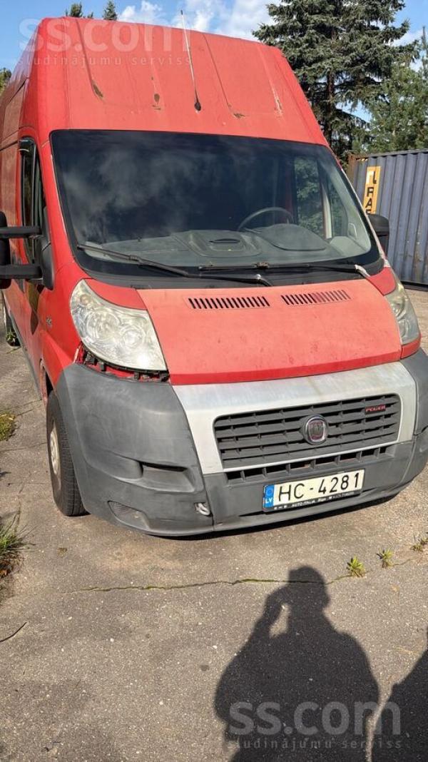 Fiat Ducato 2008 Rīga vietnē Sarkans Fiat Ducato 2008 Rīga, ar dzinēja tilpumu 3.00 L un nobraukumu 291 tūkst. km par 1210 €, foto 6 vietnē AUTOMOTO.COM.LV
