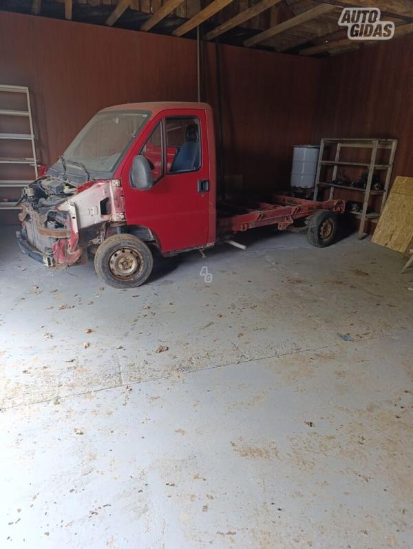 Fiat Ducato 2005 Šakiai, ar dzinēja tilpumu 2.80 L un nobraukumu 320 tūkst. km par 650 €, foto 5 vietnē AUTOMOTO.COM.LV
