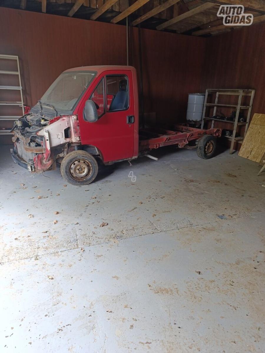 Fiat Ducato 2005 Šakiai, ar dzinēja tilpumu 2.80 L un nobraukumu 320 tūkst. km par 650 €, foto 6 vietnē AUTOMOTO.COM.LV