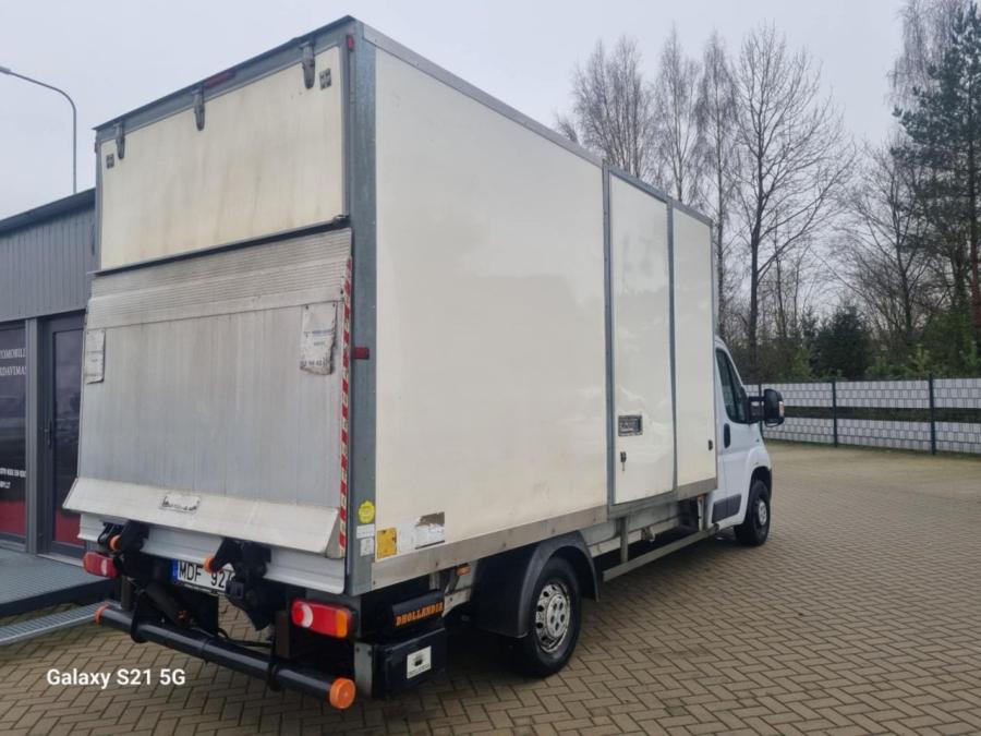 Fiat Ducato 2016 Tauragė, ar dzinēja tilpumu 2.30 L un nobraukumu 240 tūkst. km par 9900 €, foto 4 vietnē AUTOMOTO.COM.LV