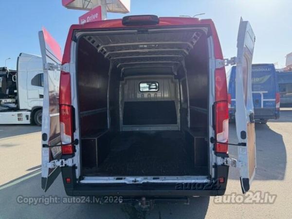 Balts Fiat Ducato 2020 Tallina, ar dzinēja tilpumu 2.30 L un nobraukumu 117 tūkst. km par 15500 €, foto 9 vietnē AUTOMOTO.COM.LV