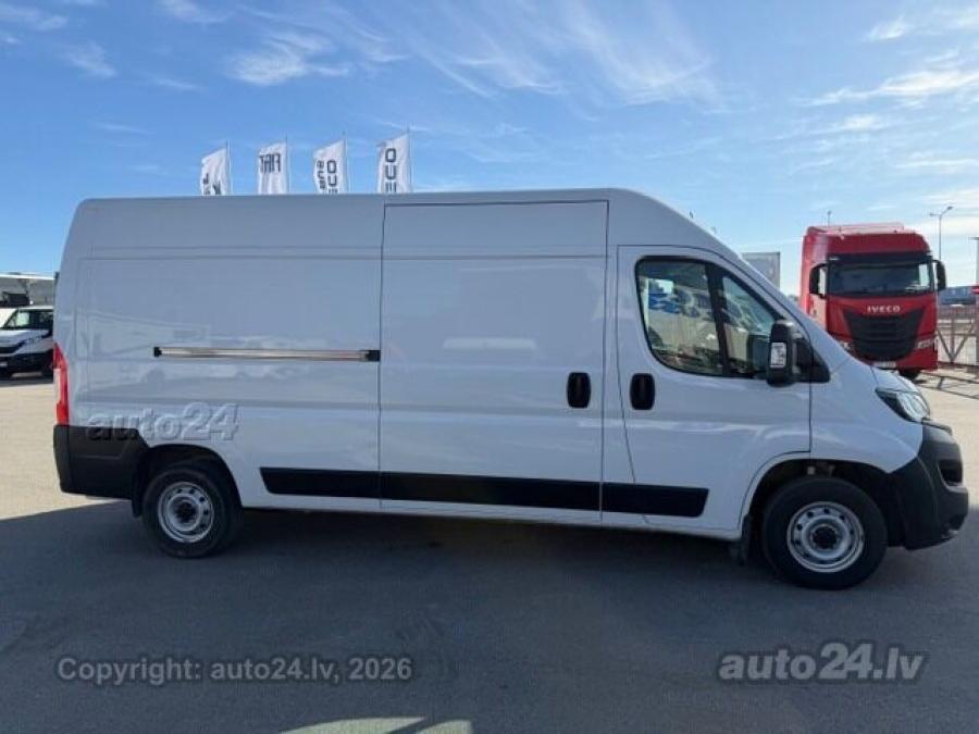 Balts Fiat Ducato 2023 Tallina, ar dzinēja tilpumu 2.20 L un nobraukumu 67 tūkst. km par 23300 €, foto 3 vietnē AUTOMOTO.COM.LV