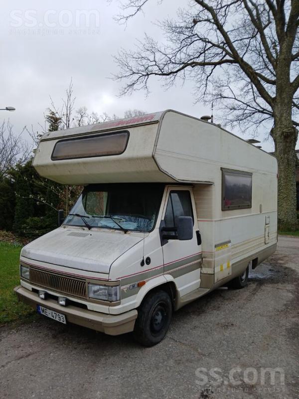 White Fiat Ducato 1991 in Valmiera, with an engine capacity of 2.50 L and mileage of 216 thousand km for 6000 €, photo 1 on AUTOMOTO.COM.LV