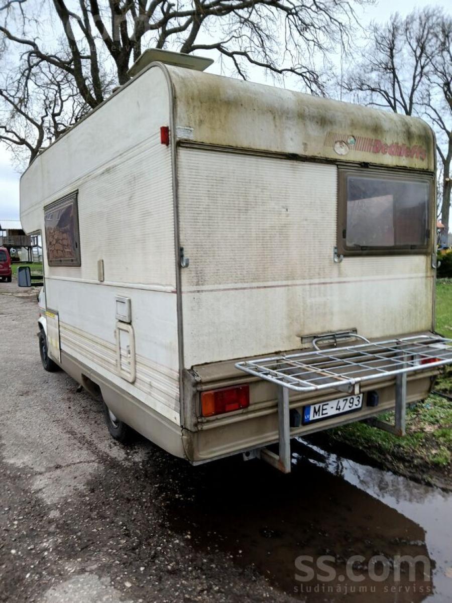 White Fiat Ducato 1991 in Valmiera, with an engine capacity of 2.50 L and mileage of 216 thousand km for 6000 €, photo 10 on AUTOMOTO.COM.LV