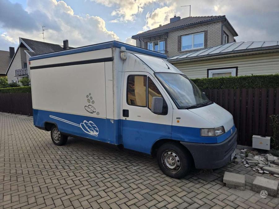 White Fiat Ducato 1996 in Marijampole, with an engine capacity of 2.50 L and mileage of 200 thousand km for 4200 €, photo 3 on AUTOMOTO.COM.LV