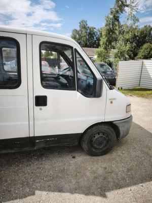 Balts Fiat Ducato 1999 Panevēža, ar dzinēja tilpumu 2.80 L un nobraukumu 320 tūkst. km par 700 €, foto 18 vietnē AUTOMOTO.COM.LV
