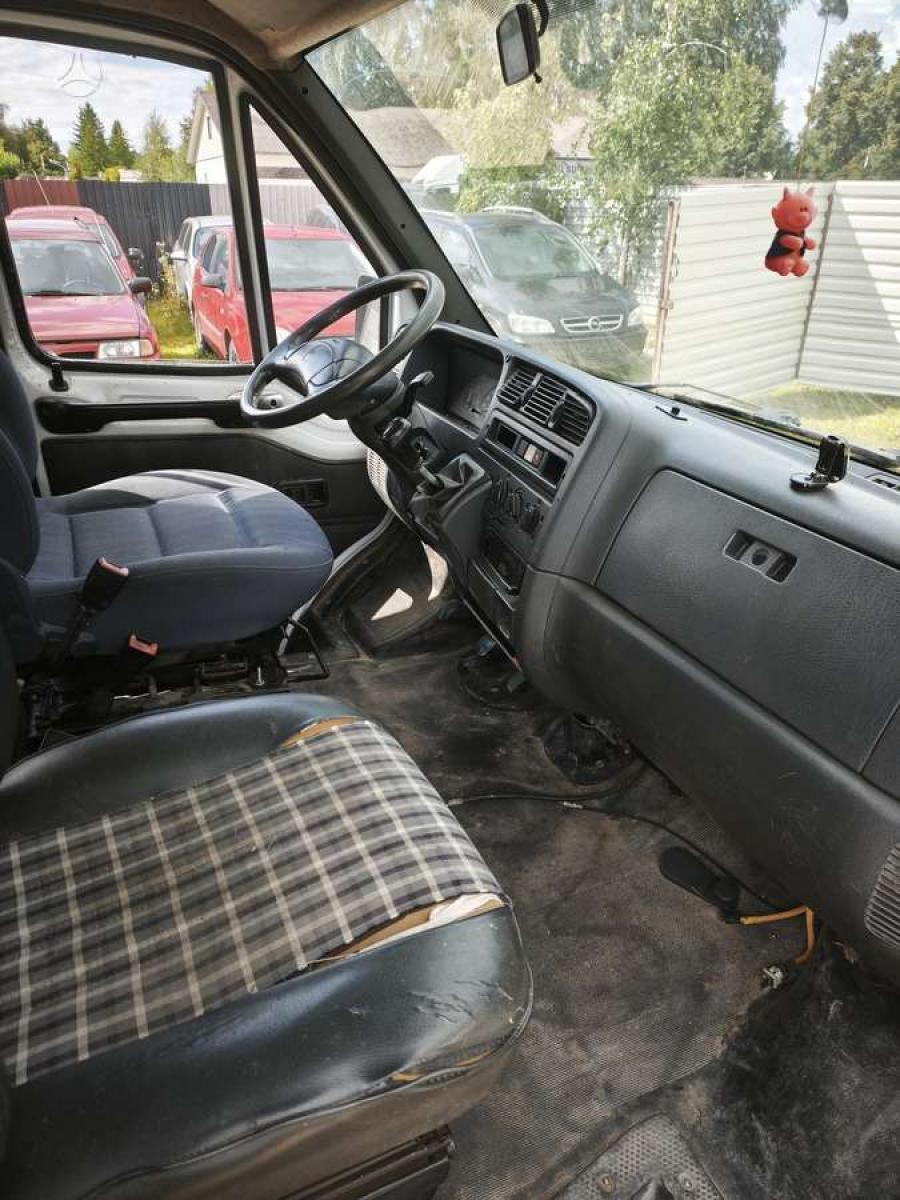 Balts Fiat Ducato 1999 Panevēža, ar dzinēja tilpumu 2.80 L un nobraukumu 320 tūkst. km par 700 €, foto 21 vietnē AUTOMOTO.COM.LV