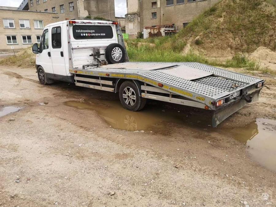 Balts Fiat Ducato 2002 Kauņa, ar dzinēja tilpumu 2.80 L un nobraukumu 310 tūkst. km par 2300 €, foto 3 vietnē AUTOMOTO.COM.LV