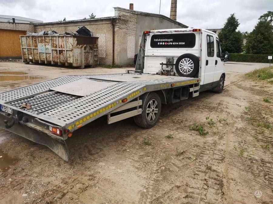 Balts Fiat Ducato 2002 Kauņa, ar dzinēja tilpumu 2.80 L un nobraukumu 310 tūkst. km par 2300 €, foto 4 vietnē AUTOMOTO.COM.LV