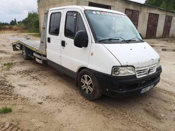 Balts Fiat Ducato 2002 Kauņa, ar dzinēja tilpumu 2.80 L un nobraukumu 310 tūkst. km par 2300 €, foto 4 vietnē AUTOMOTO.COM.LV