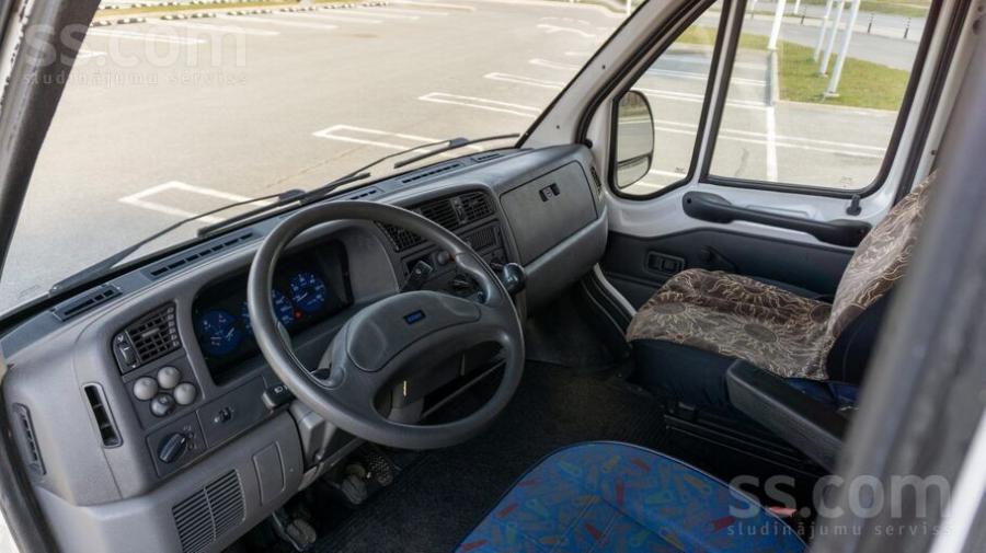 White Fiat Ducato 2002 in Riga, with an engine capacity of 2.00 L and mileage of 208 thousand km for 9990 €, photo 10 on AUTOMOTO.COM.LV