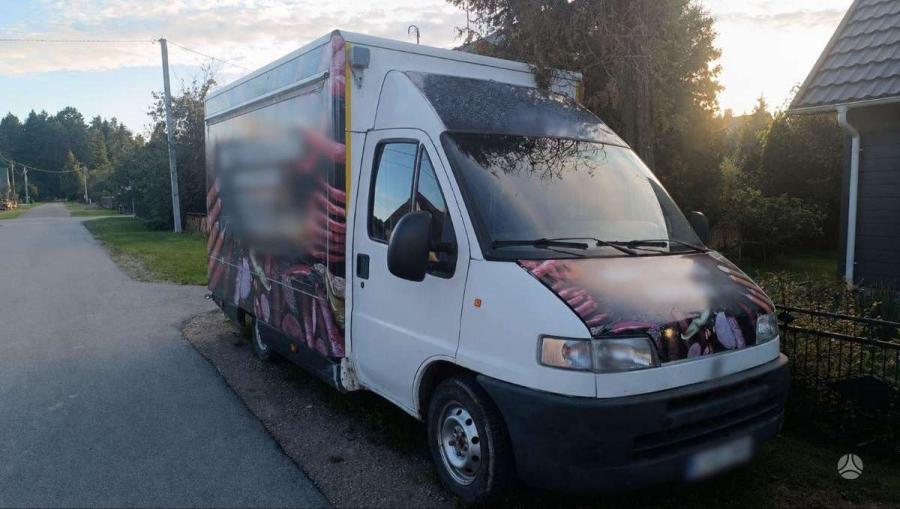 Balts Fiat Ducato 2002 Kuršėnai, ar dzinēja tilpumu 0.00 L un nobraukumu 312 tūkst. km par 3900 €, foto 9 vietnē AUTOMOTO.COM.LV
