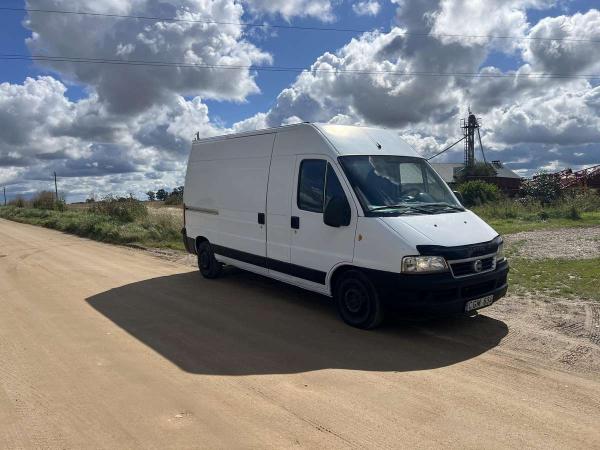 White Fiat Ducato 2003 in Marijampole, with an engine capacity of 2.80 L and mileage of 268 thousand km for 2500 €, photo 1 on AUTOMOTO.COM.LV