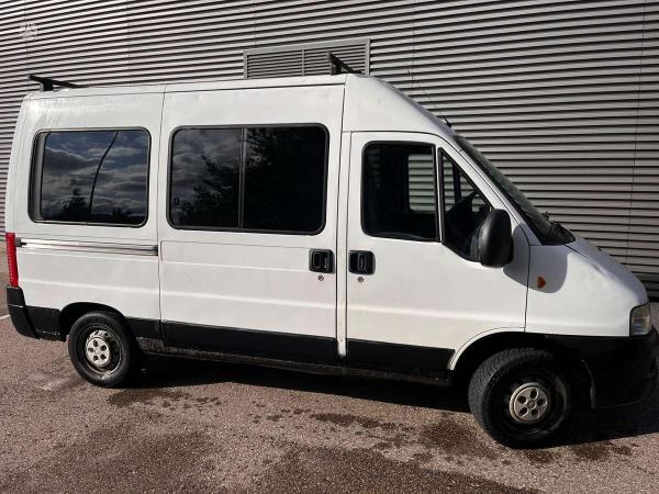 Balts Fiat Ducato 2004 Viļņa, ar dzinēja tilpumu 2.00 L un nobraukumu 228 tūkst. km par 3450 €, foto 2 vietnē AUTOMOTO.COM.LV
