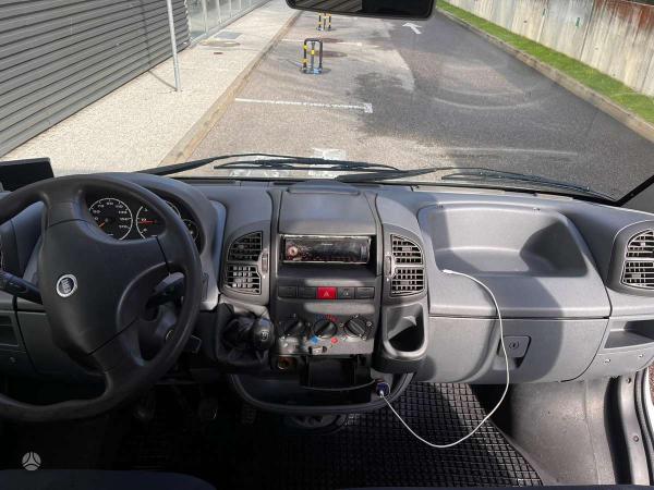 Balts Fiat Ducato 2004 Viļņa, ar dzinēja tilpumu 2.00 L un nobraukumu 228 tūkst. km par 3450 €, foto 10 vietnē AUTOMOTO.COM.LV