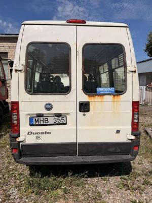 Balts Fiat Ducato 2005 Šalčininkai, ar dzinēja tilpumu 2.80 L un nobraukumu 250 tūkst. km par 1350 €, foto 4 vietnē AUTOMOTO.COM.LV