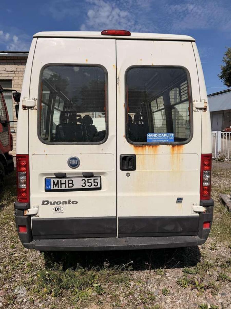 Balts Fiat Ducato 2005 Šalčininkai, ar dzinēja tilpumu 2.80 L un nobraukumu 250 tūkst. km par 1350 €, foto 4 vietnē AUTOMOTO.COM.LV