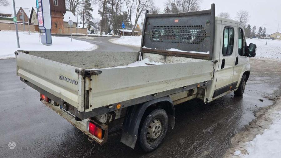 White Fiat Ducato 2007 in Utena, with an engine capacity of 2.20 L and mileage of 364 thousand km for 2650 €, photo 6 on AUTOMOTO.COM.LV