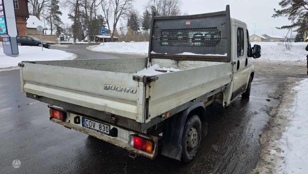 White Fiat Ducato 2007 in Utena, with an engine capacity of 2.20 L and mileage of 364 thousand km for 2650 €, photo 7 on AUTOMOTO.COM.LV