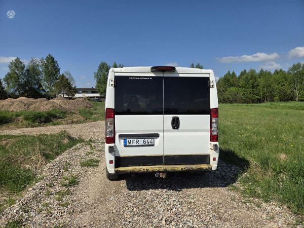 White Fiat Ducato 2007 in Vilnius, with an engine capacity of 2.30 L and mileage of 278 thousand km for 4400 €, photo 5 on AUTOMOTO.COM.LV
