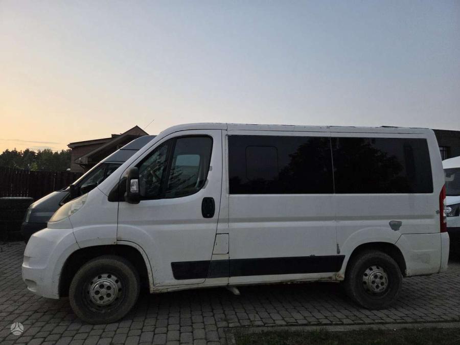 Balts Fiat Ducato 2007 Viļņa, ar dzinēja tilpumu 2.30 L un nobraukumu 278 tūkst. km par 4400 €, foto 11 vietnē AUTOMOTO.COM.LV