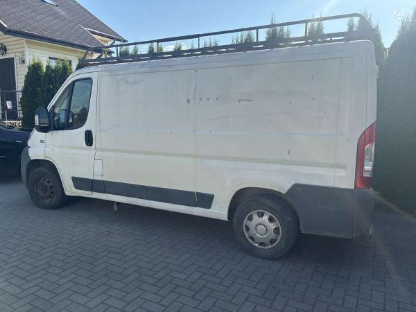 White Fiat Ducato 2007 in Kaunas, with an engine capacity of 2.20 L and mileage of 250 thousand km for 1500 €, photo 3 on AUTOMOTO.COM.LV