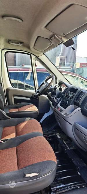 White Fiat Ducato 2008 in Kaunas, with an engine capacity of 2.29 L and mileage of 220 thousand km for 3000 €, photo 5 on AUTOMOTO.COM.LV