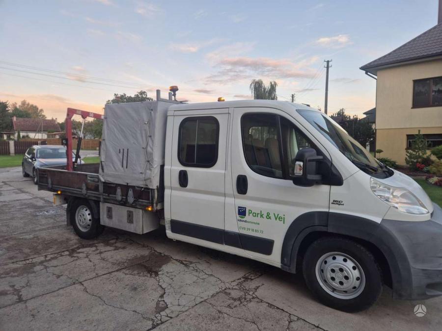 White Fiat Ducato 2008 in Taurage, with an engine capacity of 3.00 L and mileage of 170 thousand km for 5200 €, photo 4 on AUTOMOTO.COM.LV