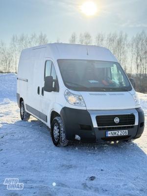 White Fiat Ducato 2009 in Vilnius, with an engine capacity of 2.20 L and mileage of 350 thousand km for 3000 €, photo 3 on AUTOMOTO.COM.LV