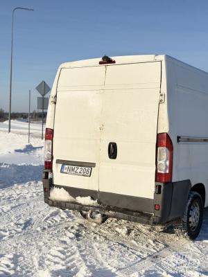 White Fiat Ducato 2009 in Vilnius, with an engine capacity of 2.20 L and mileage of 350 thousand km for 3000 €, photo 4 on AUTOMOTO.COM.LV