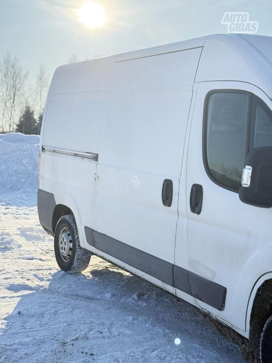 White Fiat Ducato 2009 in Vilnius, with an engine capacity of 2.20 L and mileage of 350 thousand km for 3000 €, photo 7 on AUTOMOTO.COM.LV