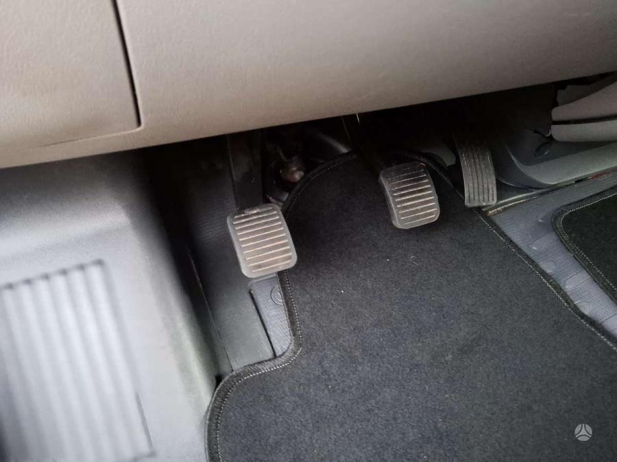 Balts Fiat Ducato 2009 Jurbarkas, ar dzinēja tilpumu 2.30 L un nobraukumu 37 tūkst. km par 10800 €, foto 24 vietnē AUTOMOTO.COM.LV