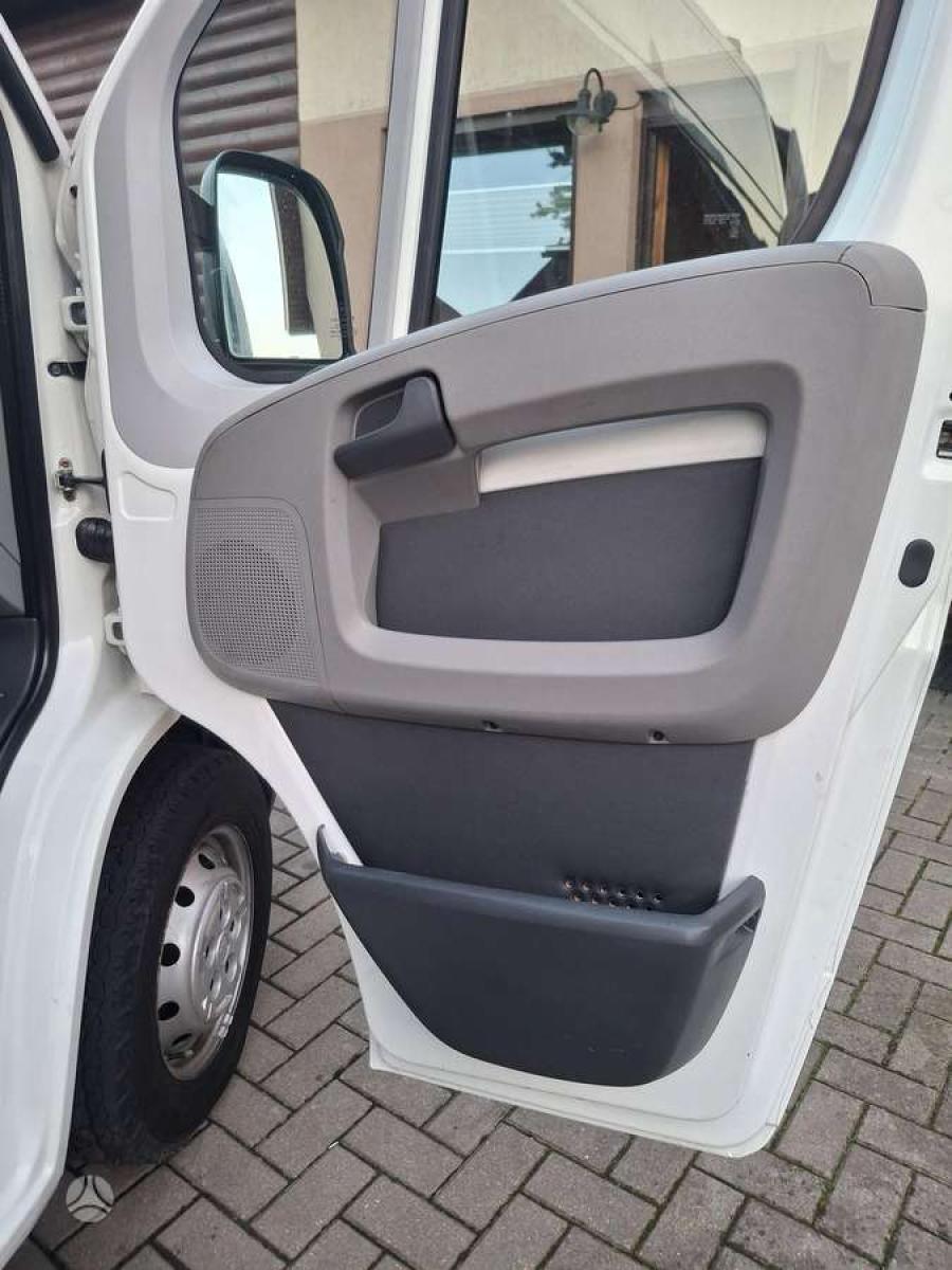 Balts Fiat Ducato 2009 Jurbarkas, ar dzinēja tilpumu 2.30 L un nobraukumu 37 tūkst. km par 10800 €, foto 36 vietnē AUTOMOTO.COM.LV